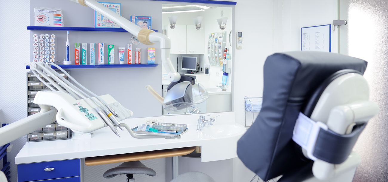 manufaktur [ʒεt] | Ihre Praxis für Zahnmedizin in Karlsruhe